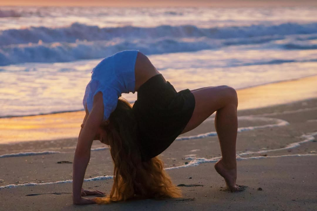 Most flexible gymnasts today: Anna McNulty, Sofie Dossi, Sydney Smith