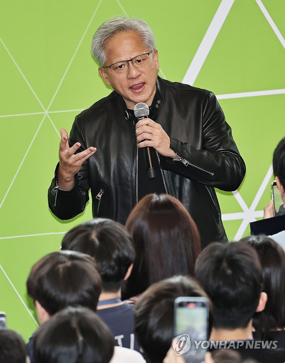 Nvidia CEO Huang visits Seoul National University