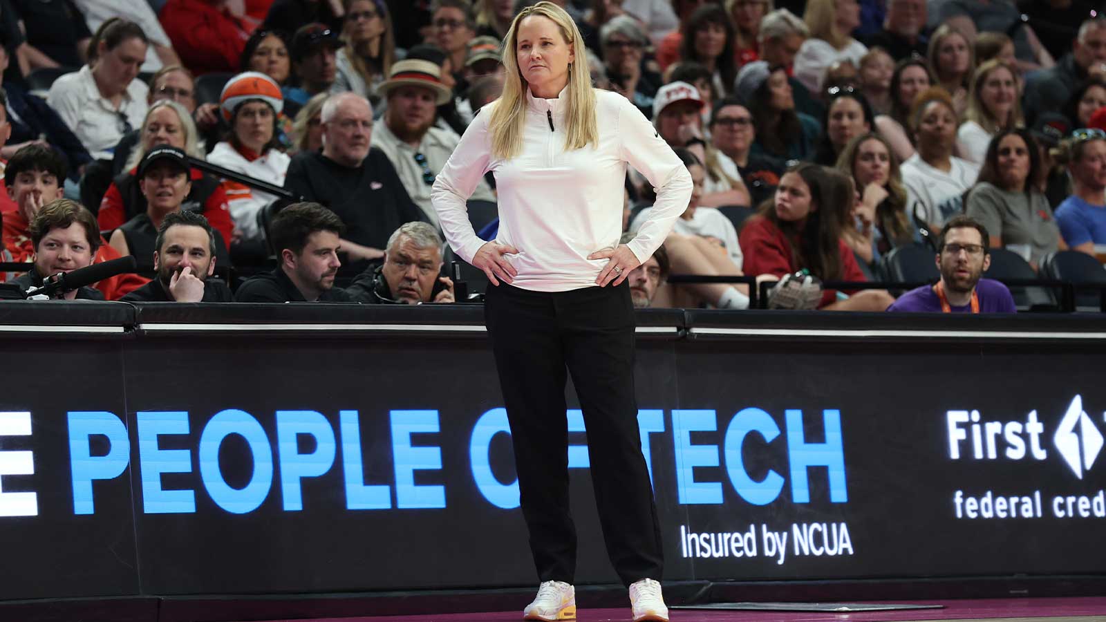 'Frustrated' Lynne Roberts hints at lineup change amid poor defense