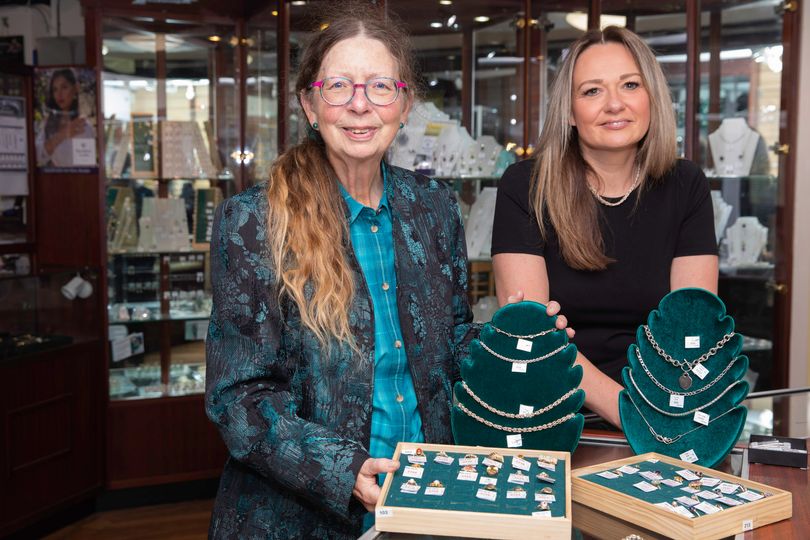 Some customers left in tears as North Wales jewellers to depart after ...