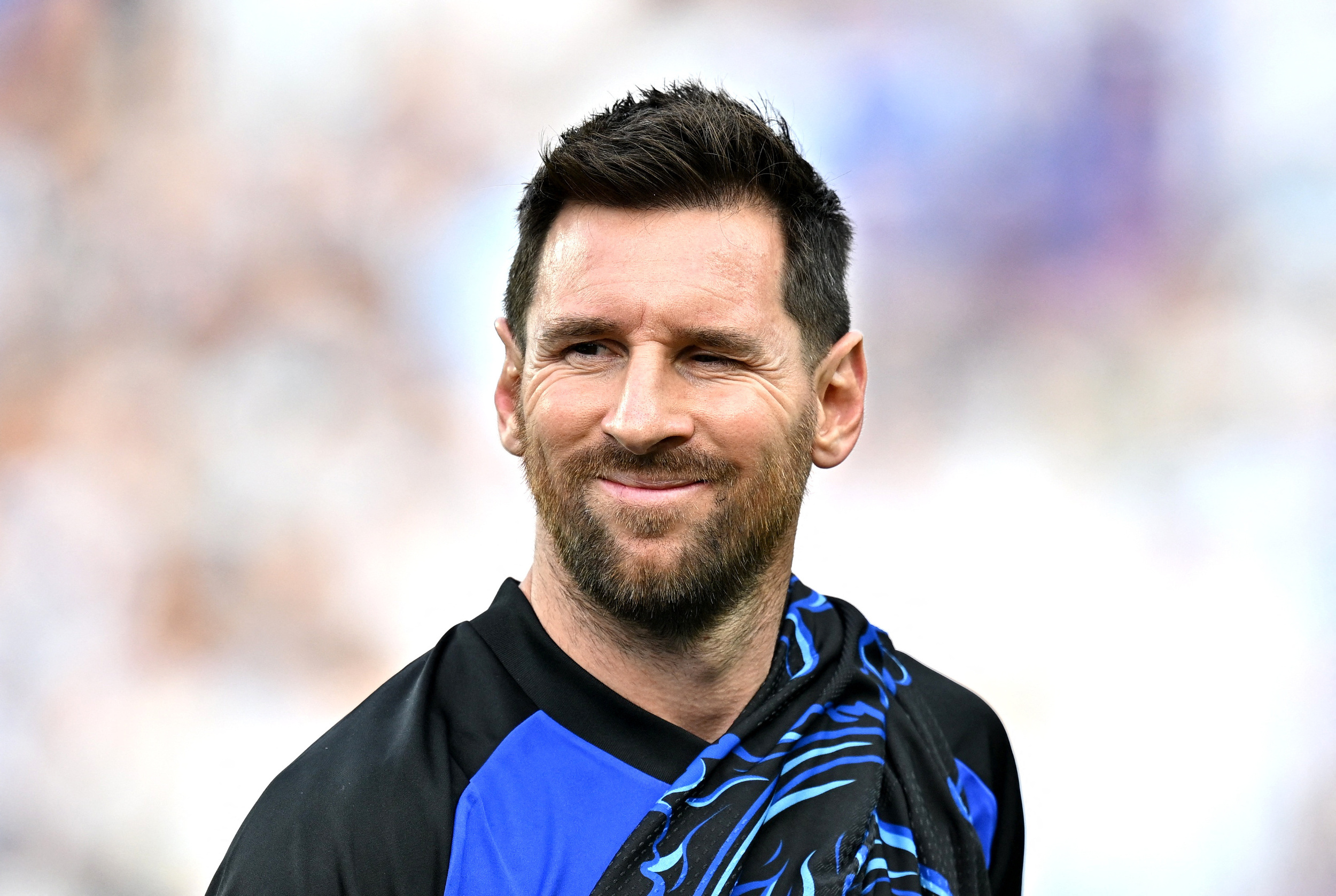 Texas A&M QB gets clowned for giving Lionel Messi his signed jersey