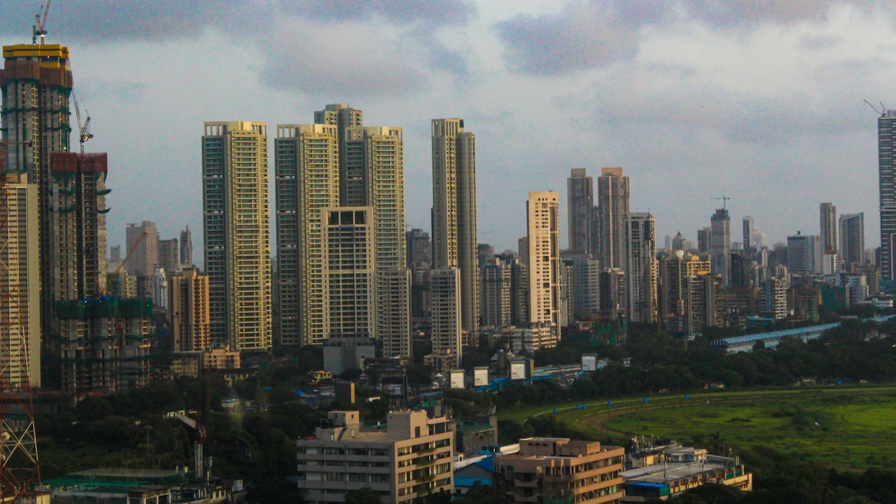 Mumbai weather: IMD forecasts light rain and thunderstorms over next ...