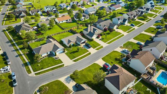 Homeowners say HOA crackdowns on native plants are helping drive the ...