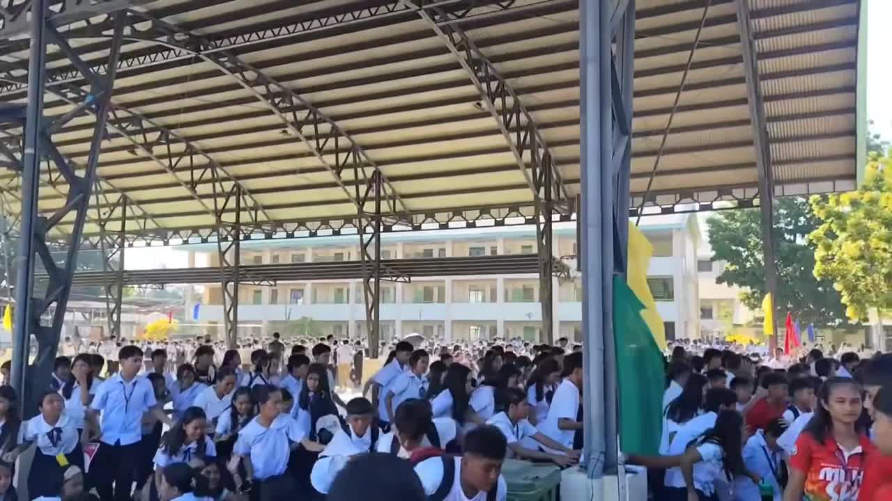 Pupils run to safety as earthquake hits and school building collapses ...