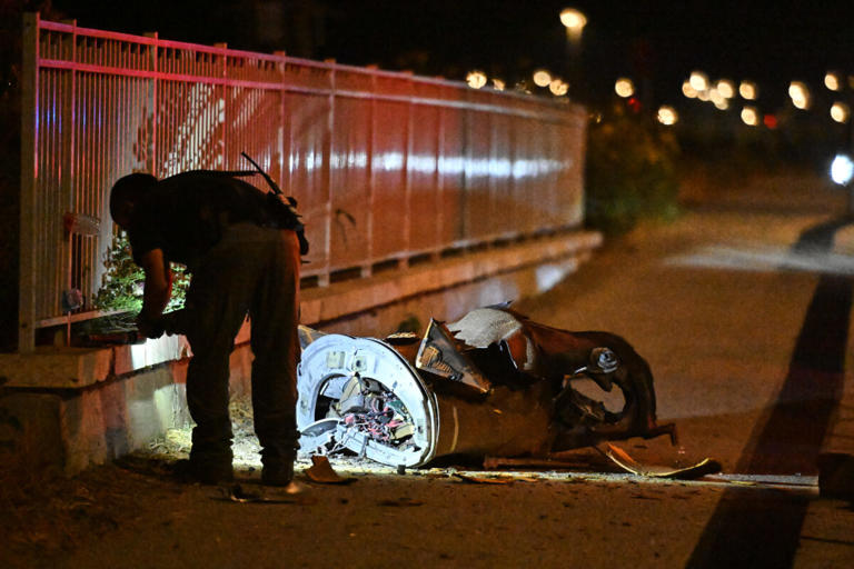 Iran, IDF colpisce obiettivi militari: esplosioni a Teheran, Tabriz e ...