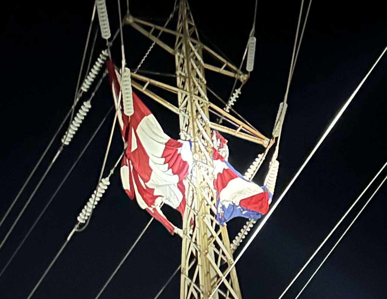 Loose American flag knocks out power to thousands in Stamford ...
