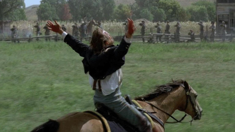 In der ARD-Mediathek: Einer der besten Western mit fast 3 Stunden ...