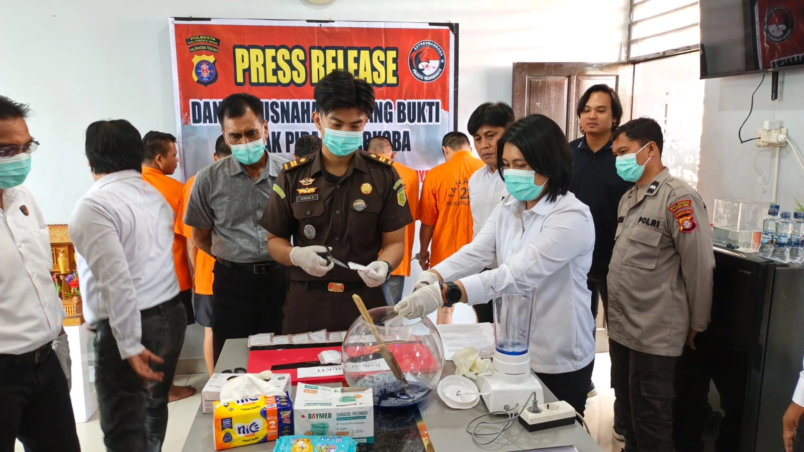 Polresta Palangka Raya hancurkan sabu 36,47 gram dan 82 butir ekstasi