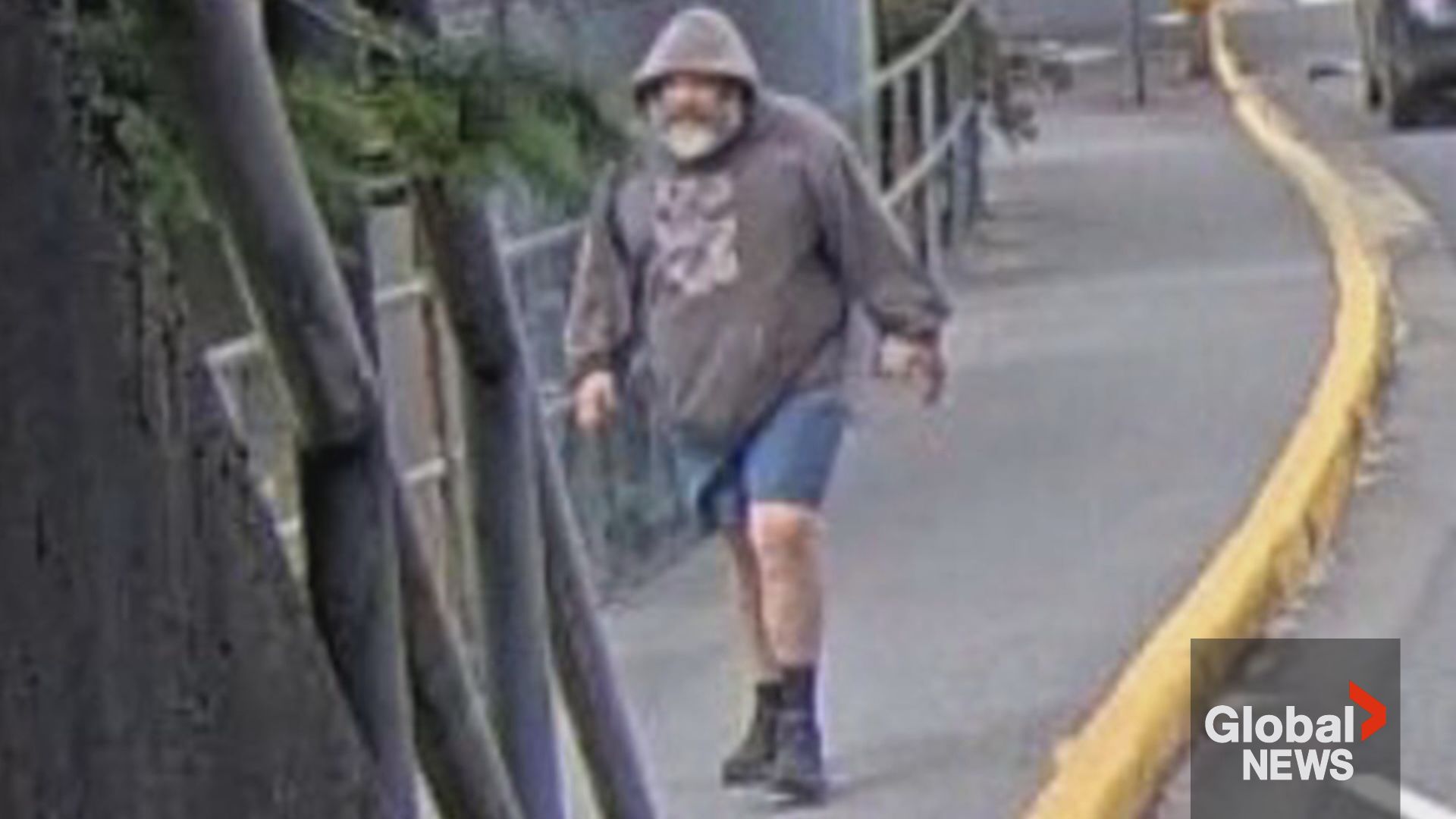Police looking for suspect after teen attacked near Horseshoe Bay Terminal