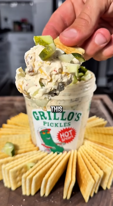 Loaded dill pickle dip 🥒🔥 Dip me daddy ep. 1 🤤🥣 crunchy, creamy, and ...