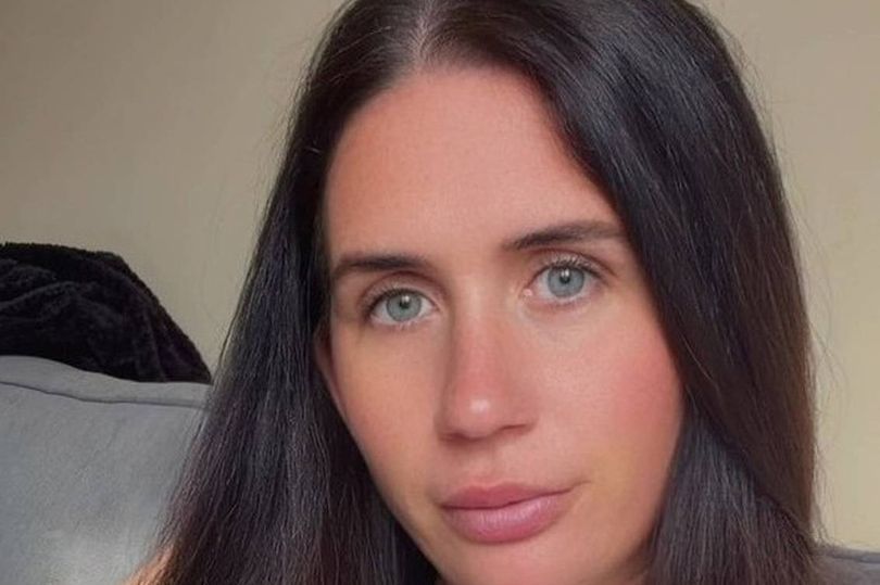 Mom so terrified of postpartum OCD intrusive thoughts she refused to do ...