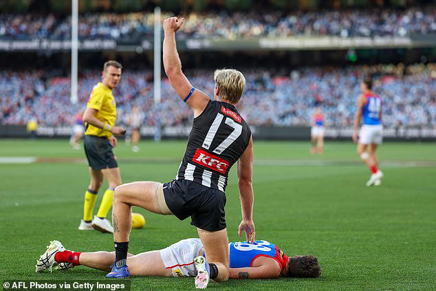 King's Birthday clash halted as Demons star is taken to hospital ...