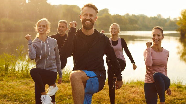 The simple knee exercise that can protect your overall health after ...
