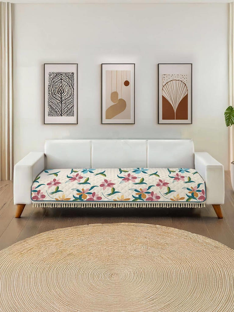 Stylish sofa covers to upgrade your living room during Myntra End of ...