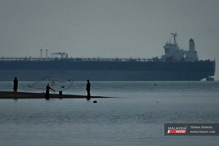 Indonesia to deploy India's super-fast missiles in Strait of Malacca?