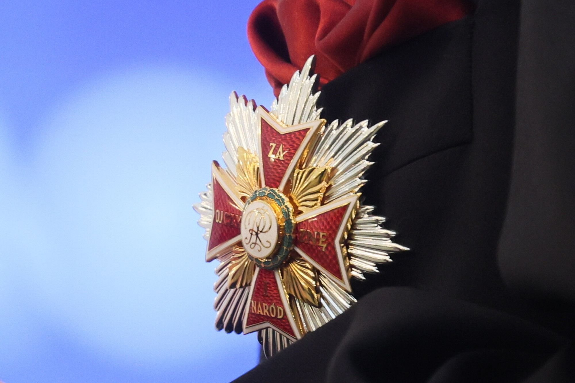 Order Orła Białego odebrano jeden raz. Uhonorowany odzyskał odznaczenie
