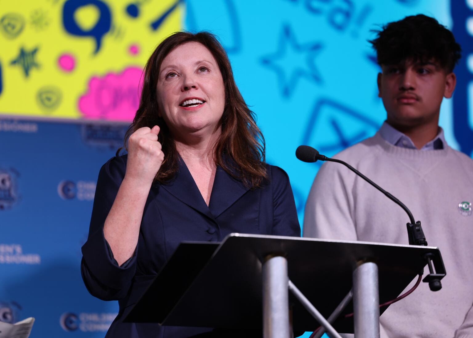 Starmer set to announce social media ban as ministers pledge screentime ...