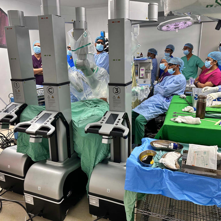Doctor in Guyana, patient in Indore: Indian surgeon's record-breaking ...