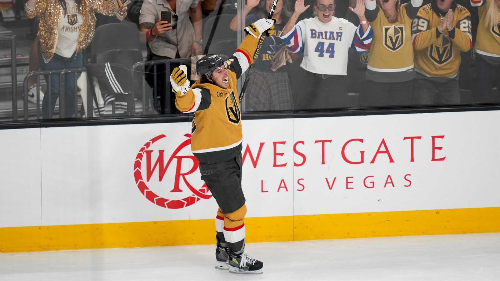 Mitch Marner just locked up Conn Smythe Trophy whether Golden Knights ...