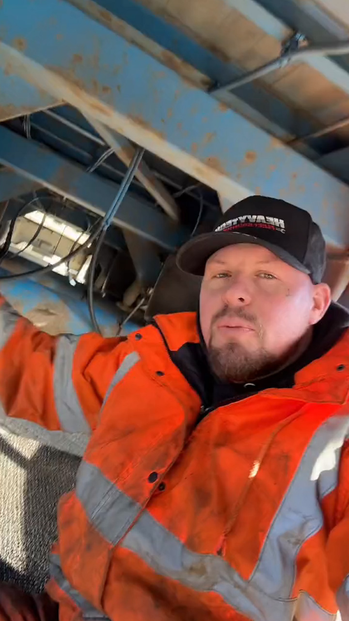 Fixing a damaged truck air bag suspension system