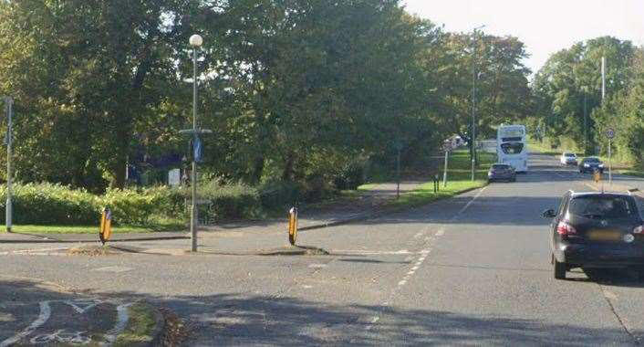 Watling Street partially blocked after crash near Leigh Academy in Strood