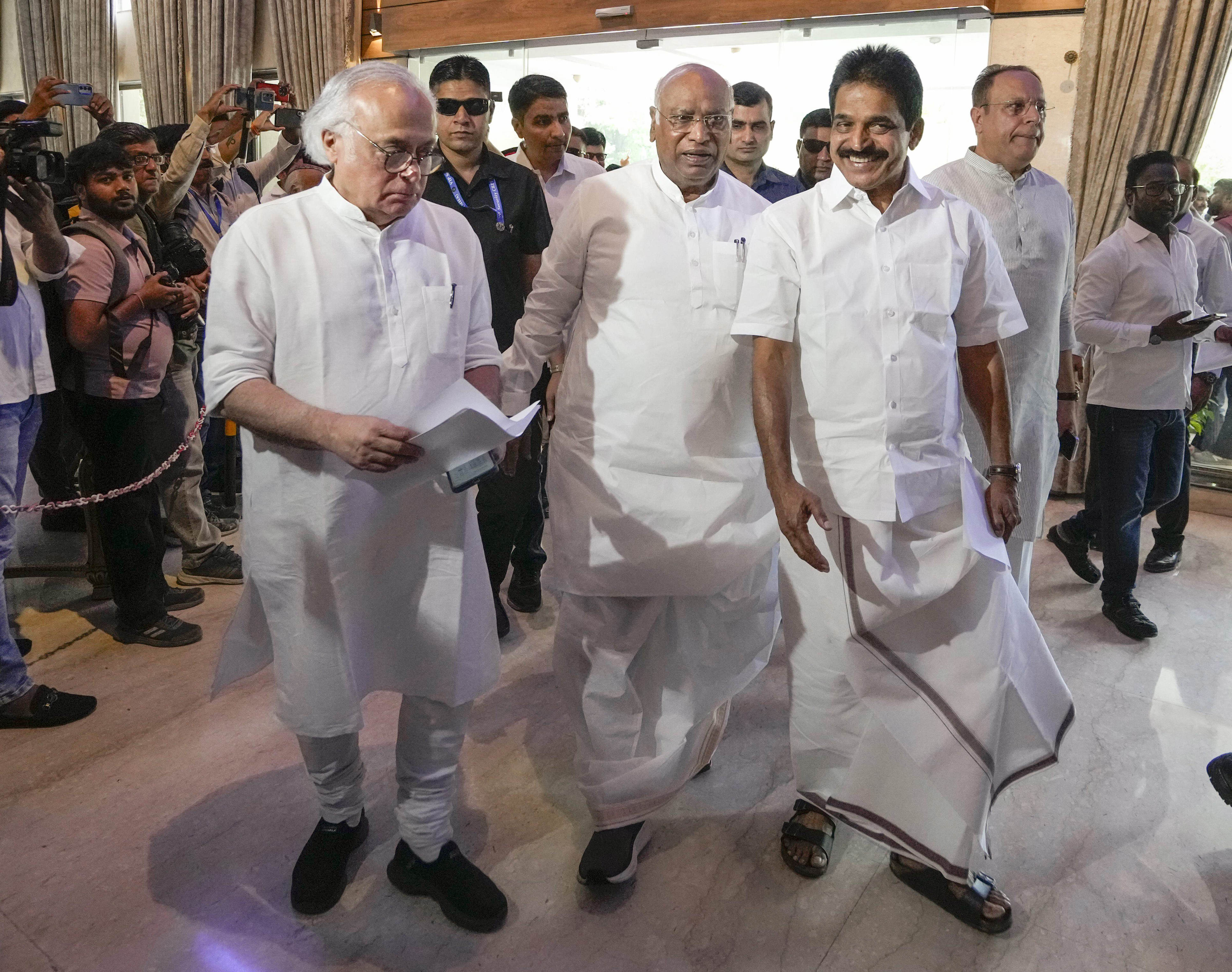 Kharge calls for unity in INDIA bloc to confront challenges facing country