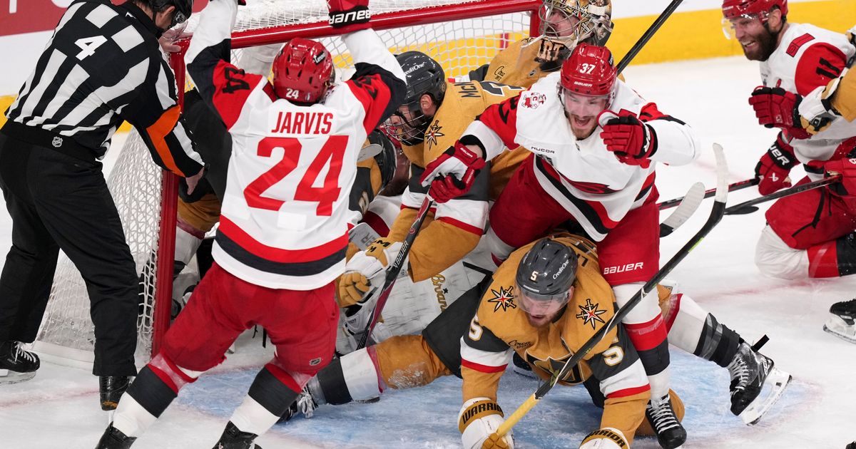 Golden Knights were the NHL's best 3rd-period team until 2 Hurricanes ...