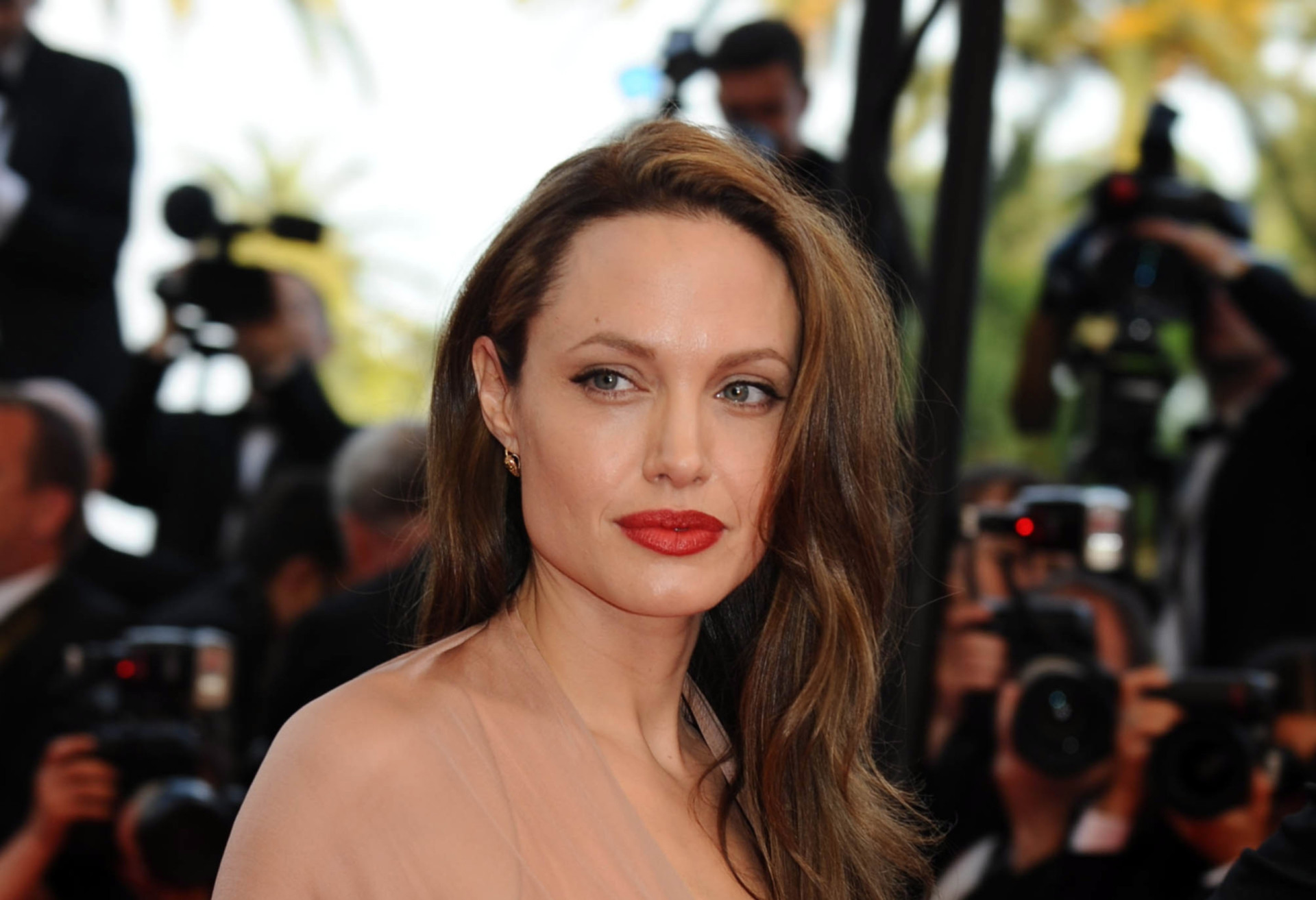 The most beautiful women of the noughties