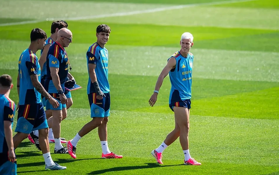 Dani Olmo dismisses £52m Arsenal transfer speculation