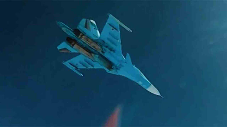 Video: Rafale francese intercetta sei aerei russi durante una missione ...