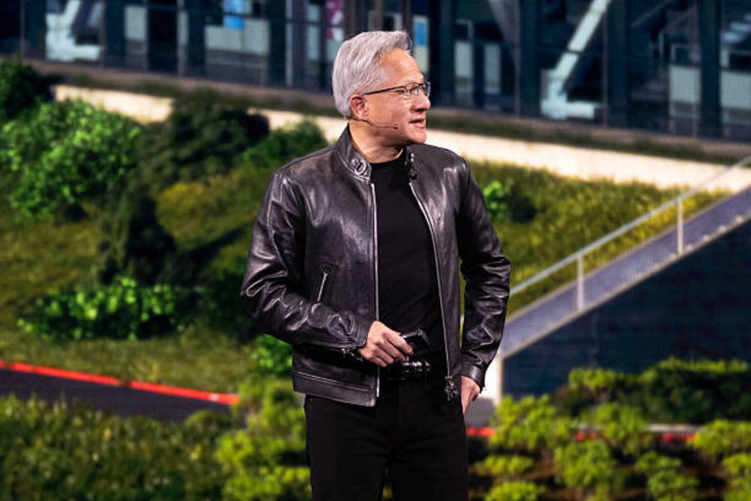 Nvidia is working with LG on humanoid robots, next-generation data centers