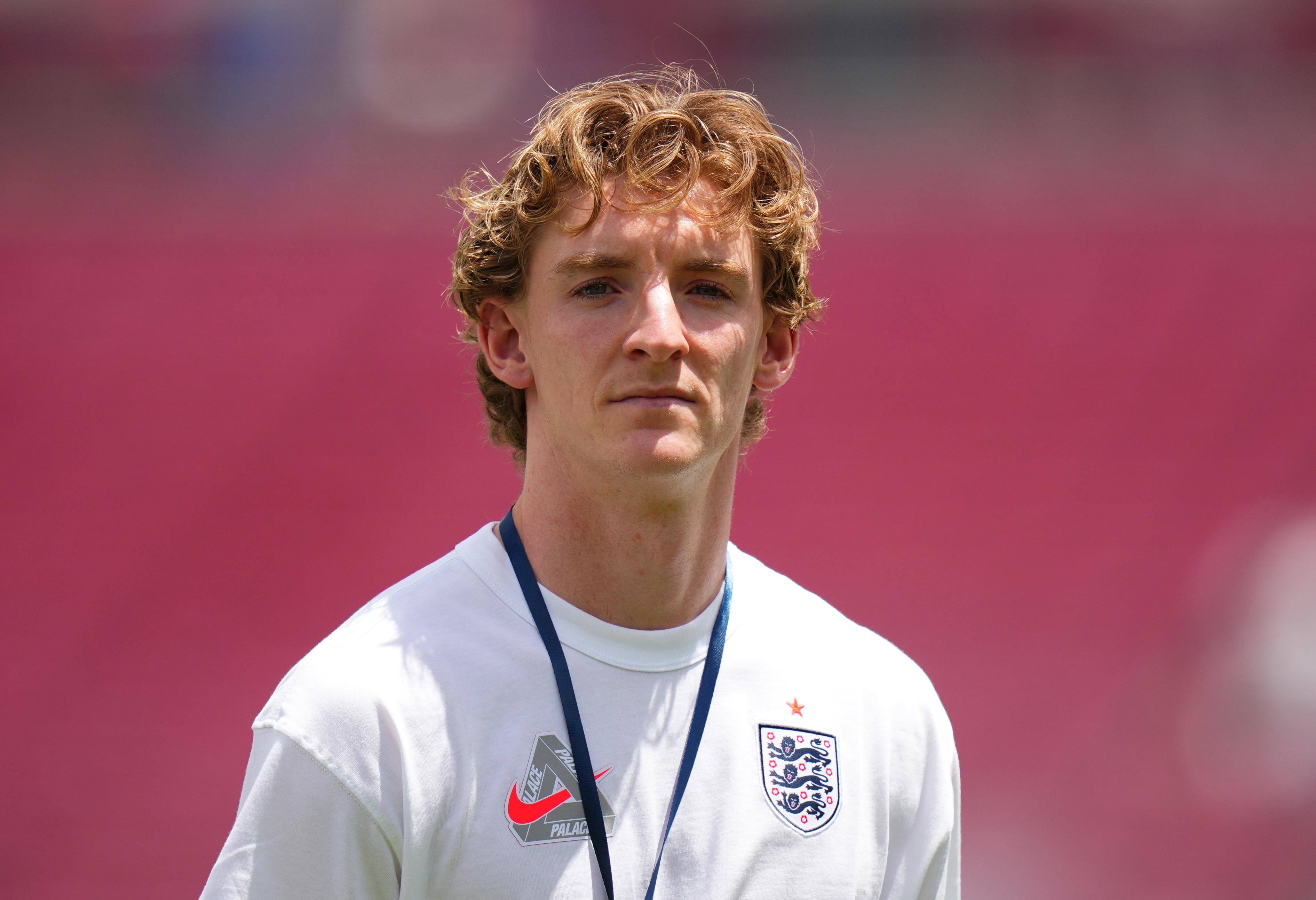 ‘It came quite late’ – Anthony Gordon reveals why he chose Barcelona ...