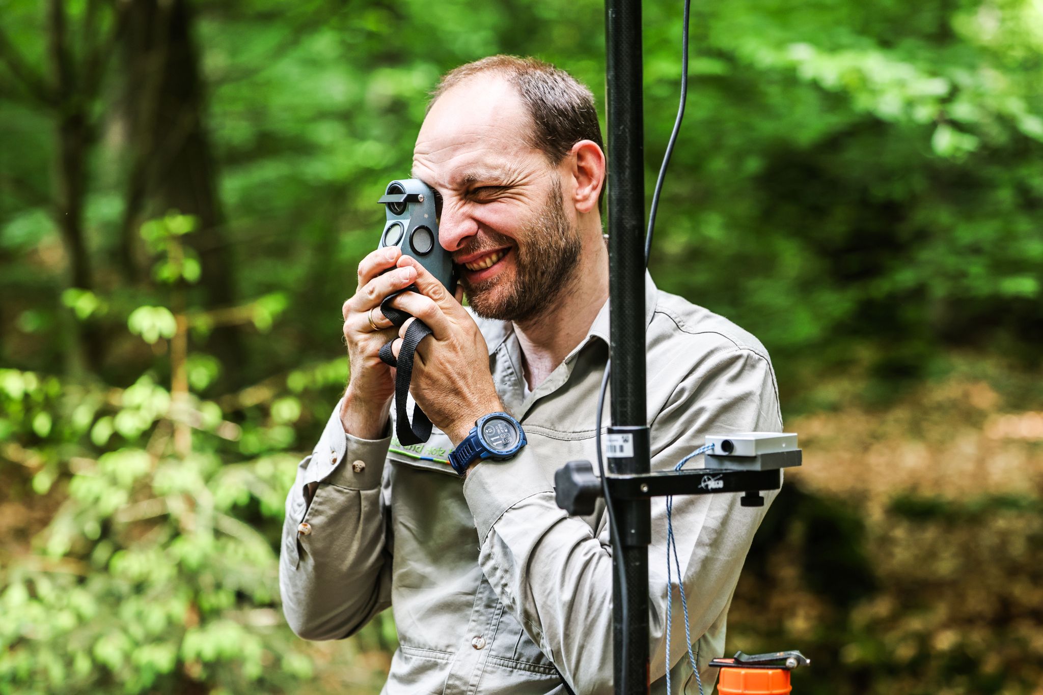 Mit Zollstock und Kompass: Wie der Wald vermessen wird