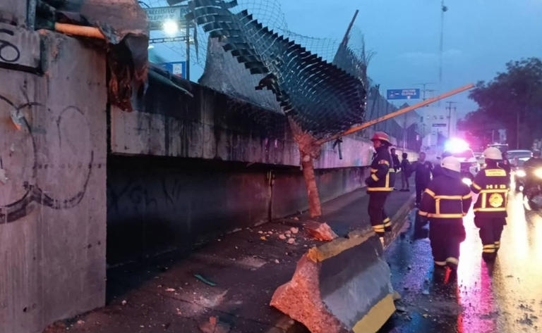 Lluvia en Tlalnepantla provoca caída de barda en Avenida de los ...