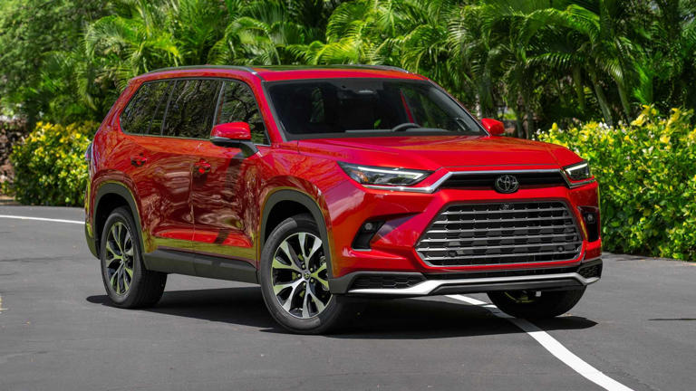 2026 Toyota Grand Highlander Hybrid MAX: The family SUV with the ...