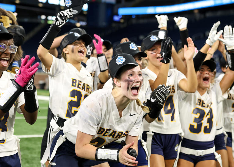 St. Joseph girls flag football downs Gibraltar Carlson for 2nd title