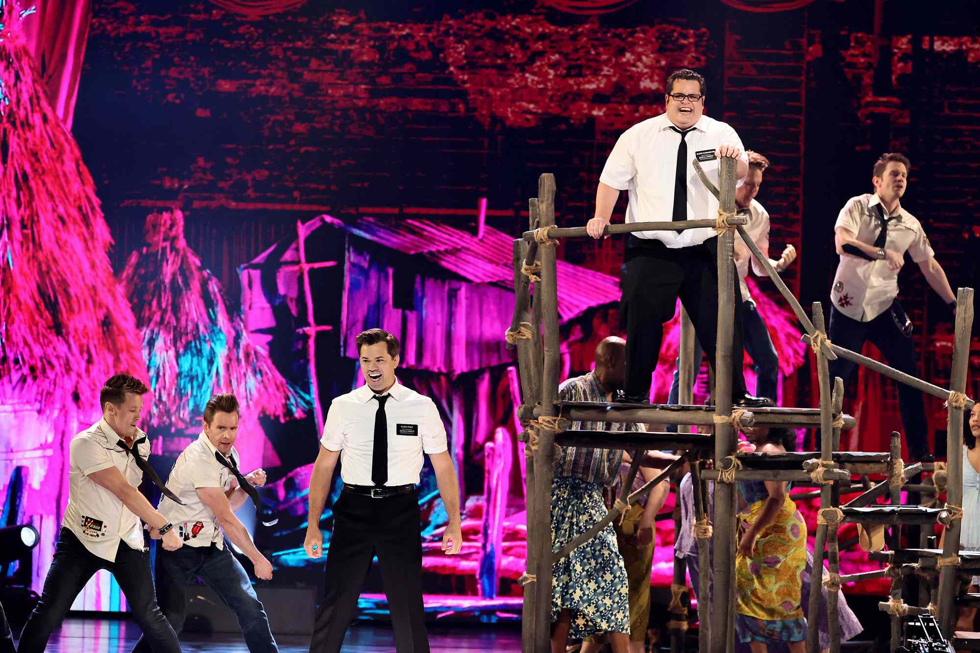 Andrew Rannells, Josh Gad and original 'Book of Mormon' cast reunite ...