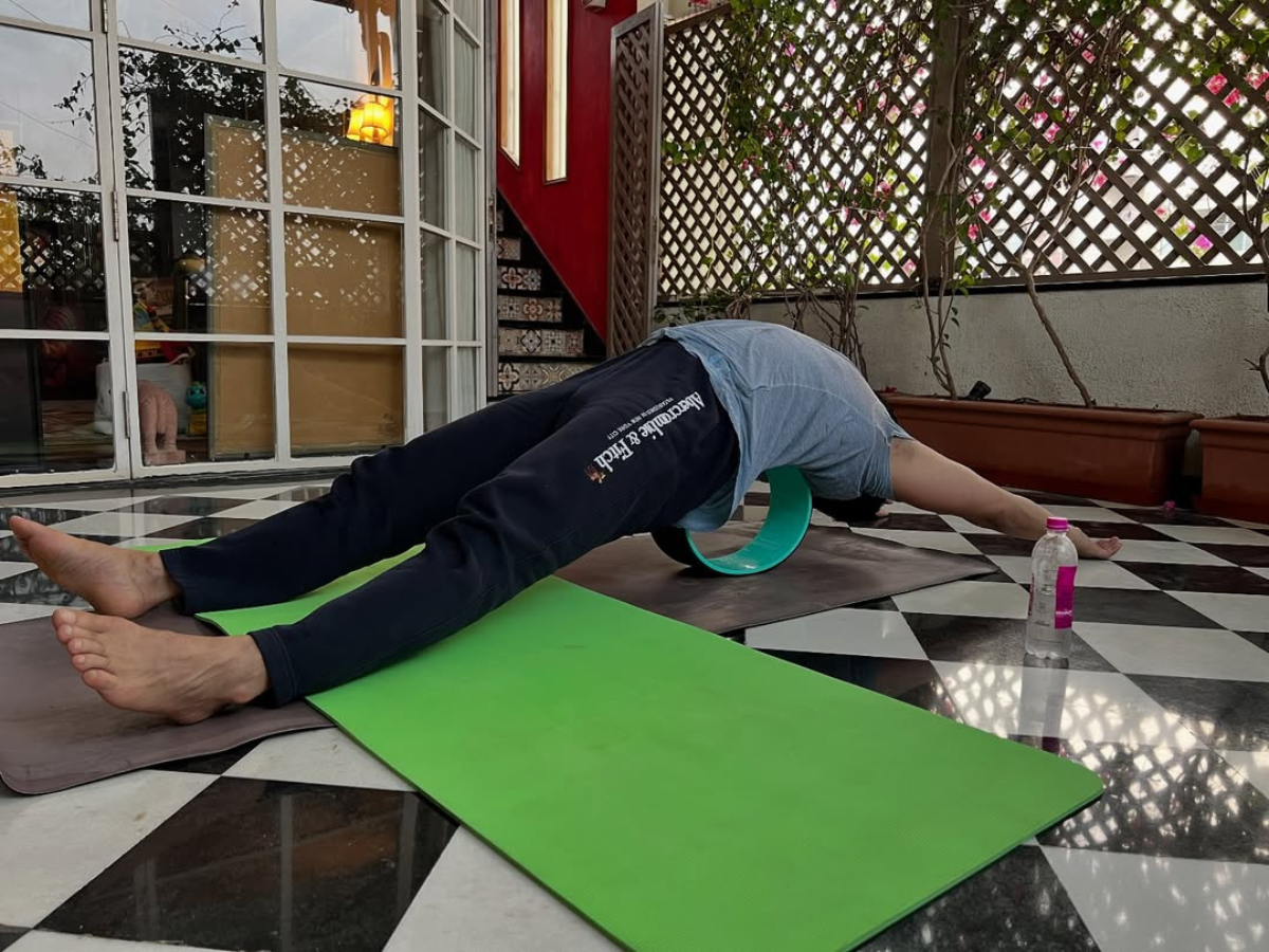 Saif Ali Khan’s yoga style at 55: Inside his flexible and powerful ...