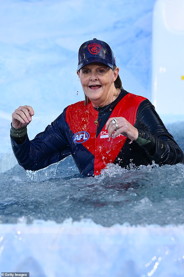 Stars honour Neale Daniher at first Big Freeze since AFL great's death