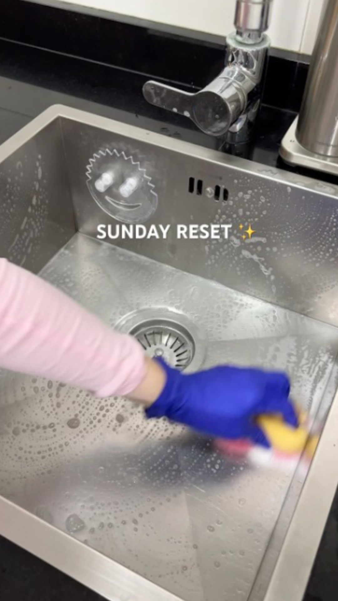 Simple habits that keep your home clean every day