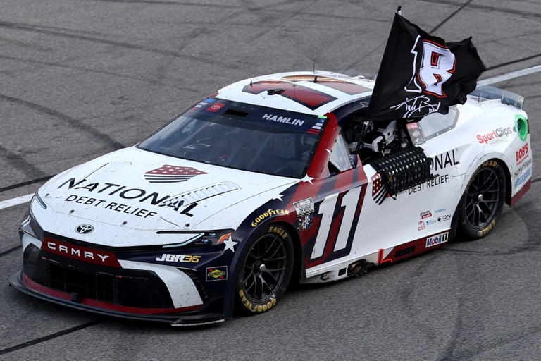 Denny Hamlin honors former teammate Kyle Busch after win at Michigan ...
