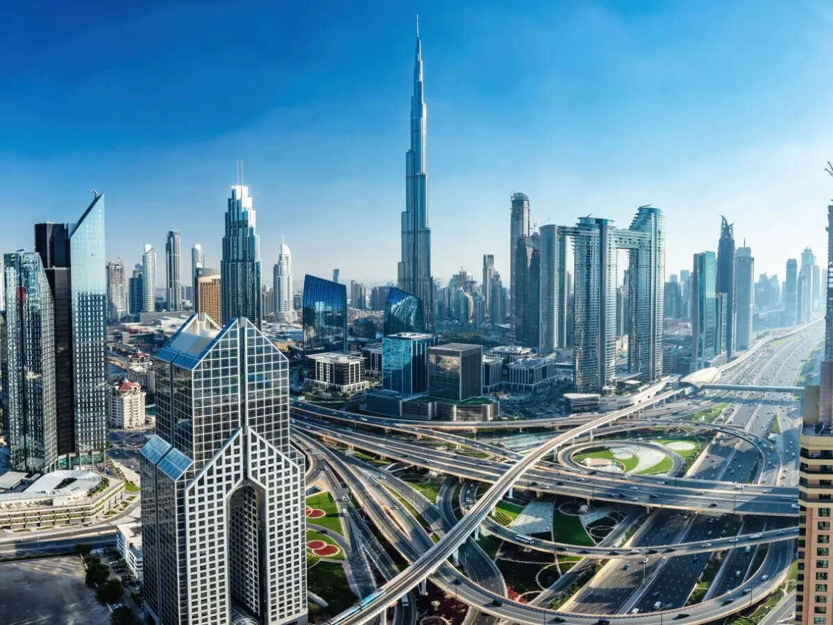 UAE simplifies work permit system, expands categories to 13