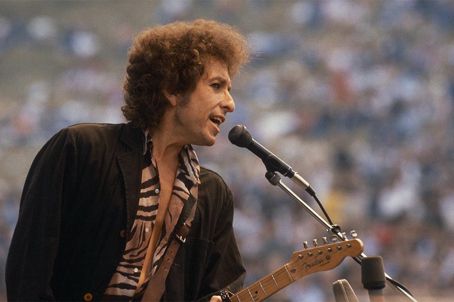 Slane community to get €61,000 benefit from summer gigs