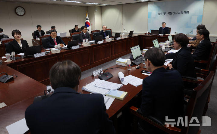 방미심위, 청소년 노출 성인 웹툰 광고 1081건 제재