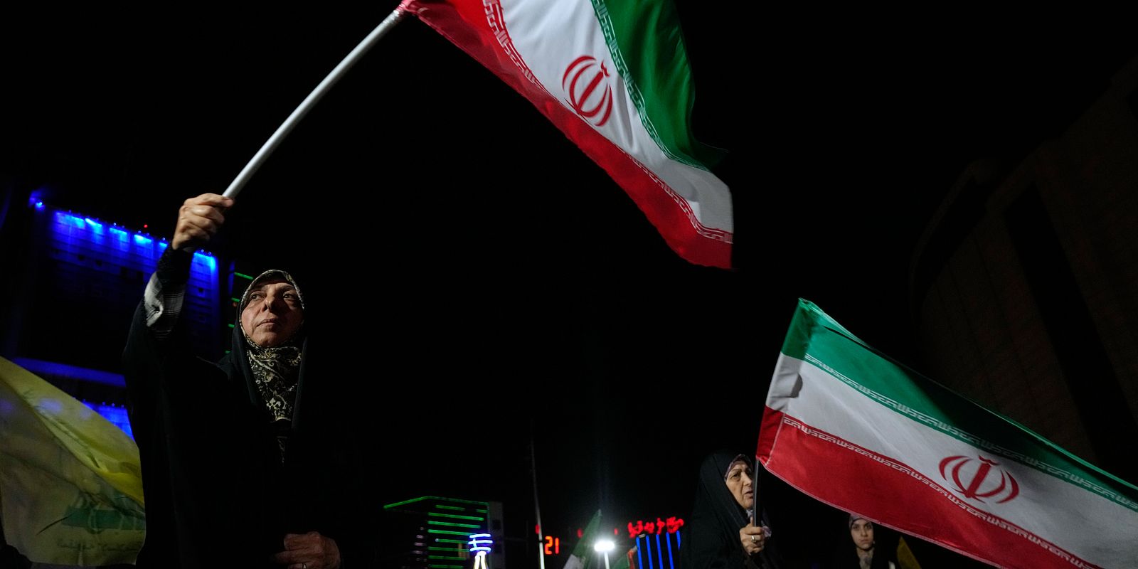 Israeliska attacker mot Iran – trots Trumps uppmaning