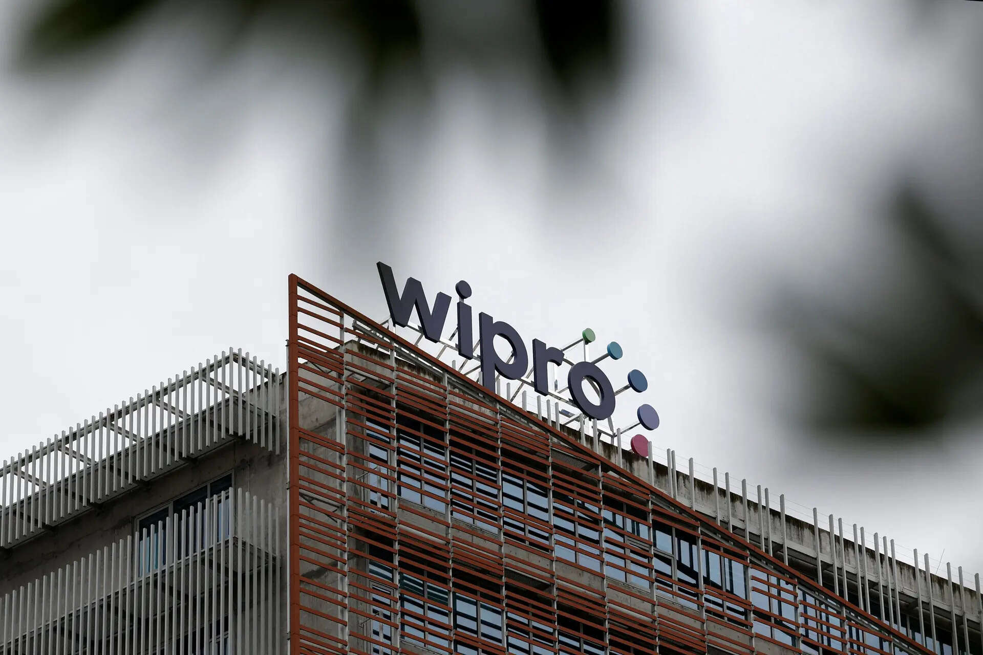 Wipro shares crack 5%, down 8% in two sessions. What’s behind the selloff?