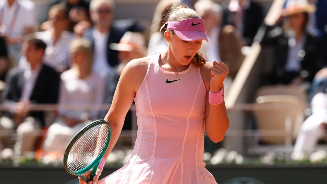 Andreeva credits Federer-inspired mindset for French Open title
