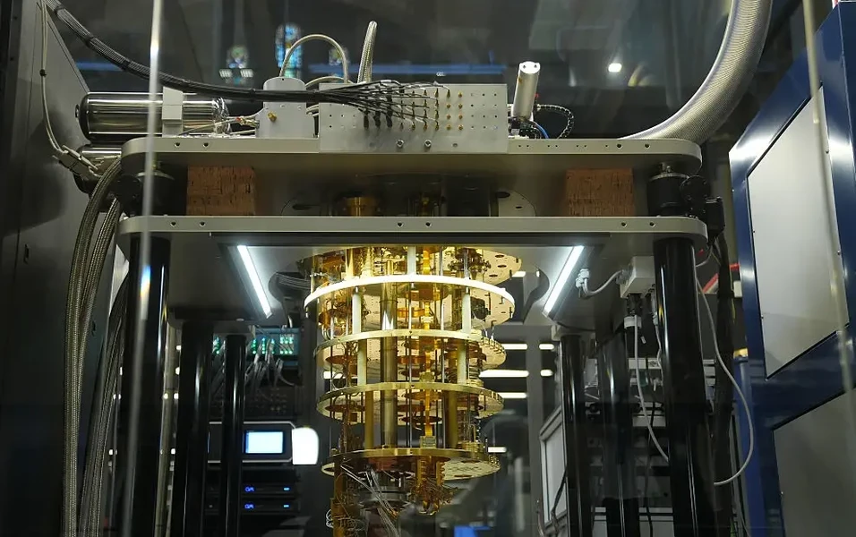 Quantum breakthroughs push error correction and stability limits