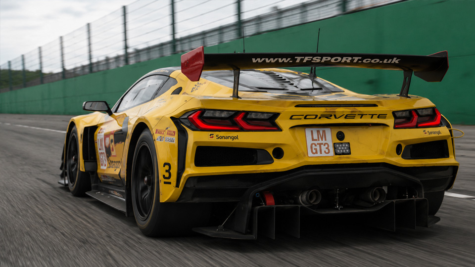 Corvette GT3.R engine note full throttle racing action