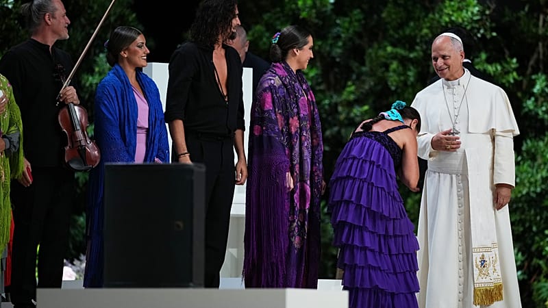 Pope Leo XIV meets Antonio Banderas, watches flamenco performance in Madrid